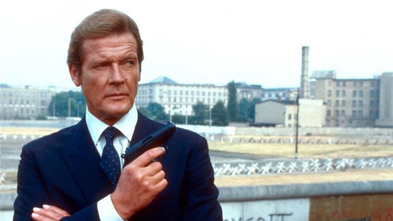 All James Bond Actors in Order : Complete 007 Cast List
