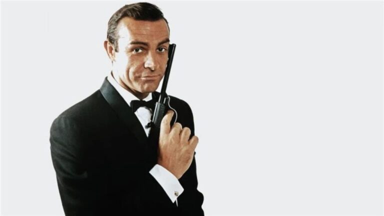 All James Bond Actors in Order : Complete 007 Cast List
